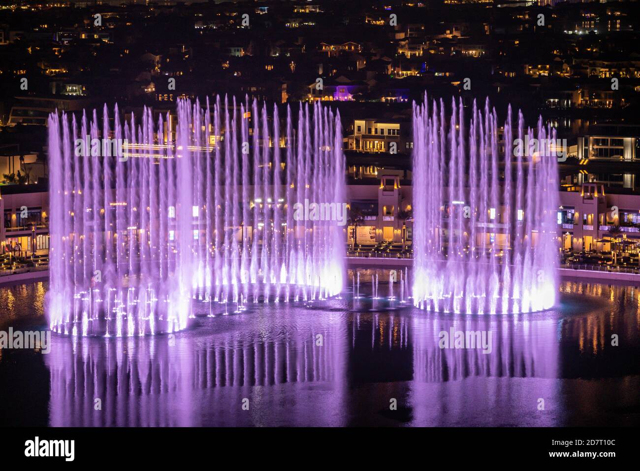 Dubai water features hi-res stock photography and images - Alamy