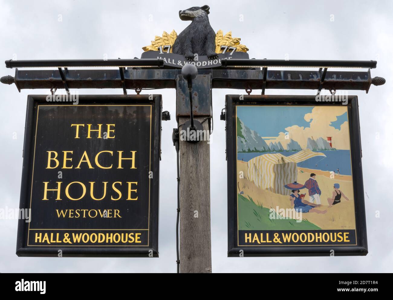 Traditional house sign hi-res stock photography and images - Alamy