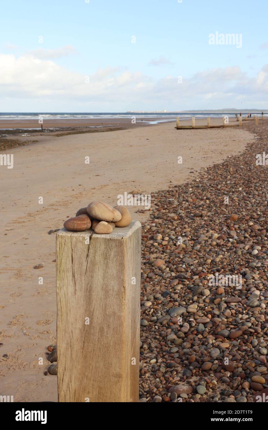 Round smooth posts hi-res stock photography and images - Alamy