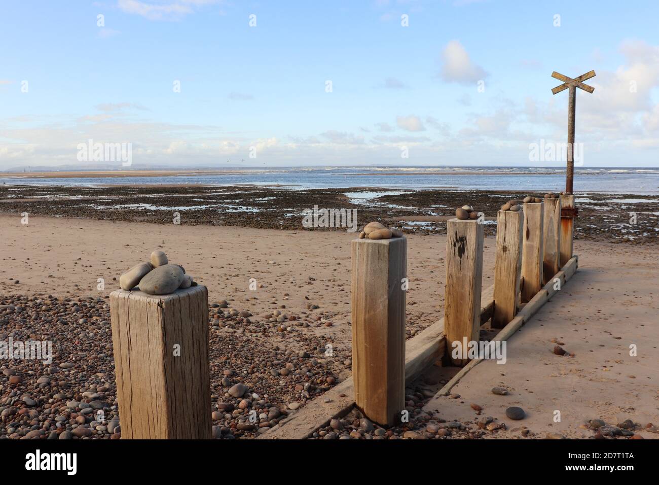 Round smooth posts hi-res stock photography and images - Alamy