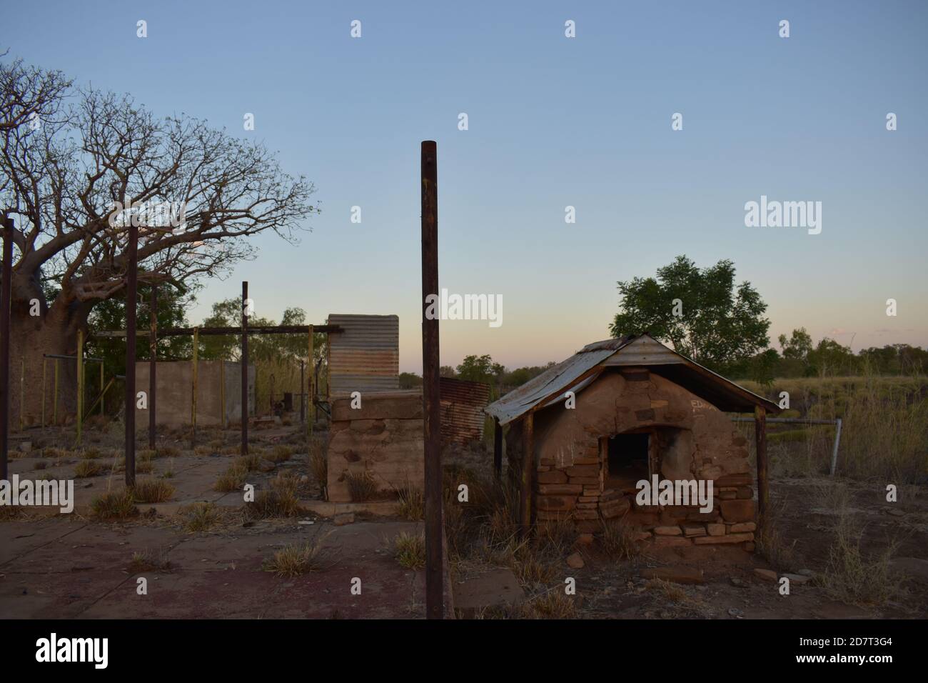 Old Noonkanbah Station Stock Photo - Alamy