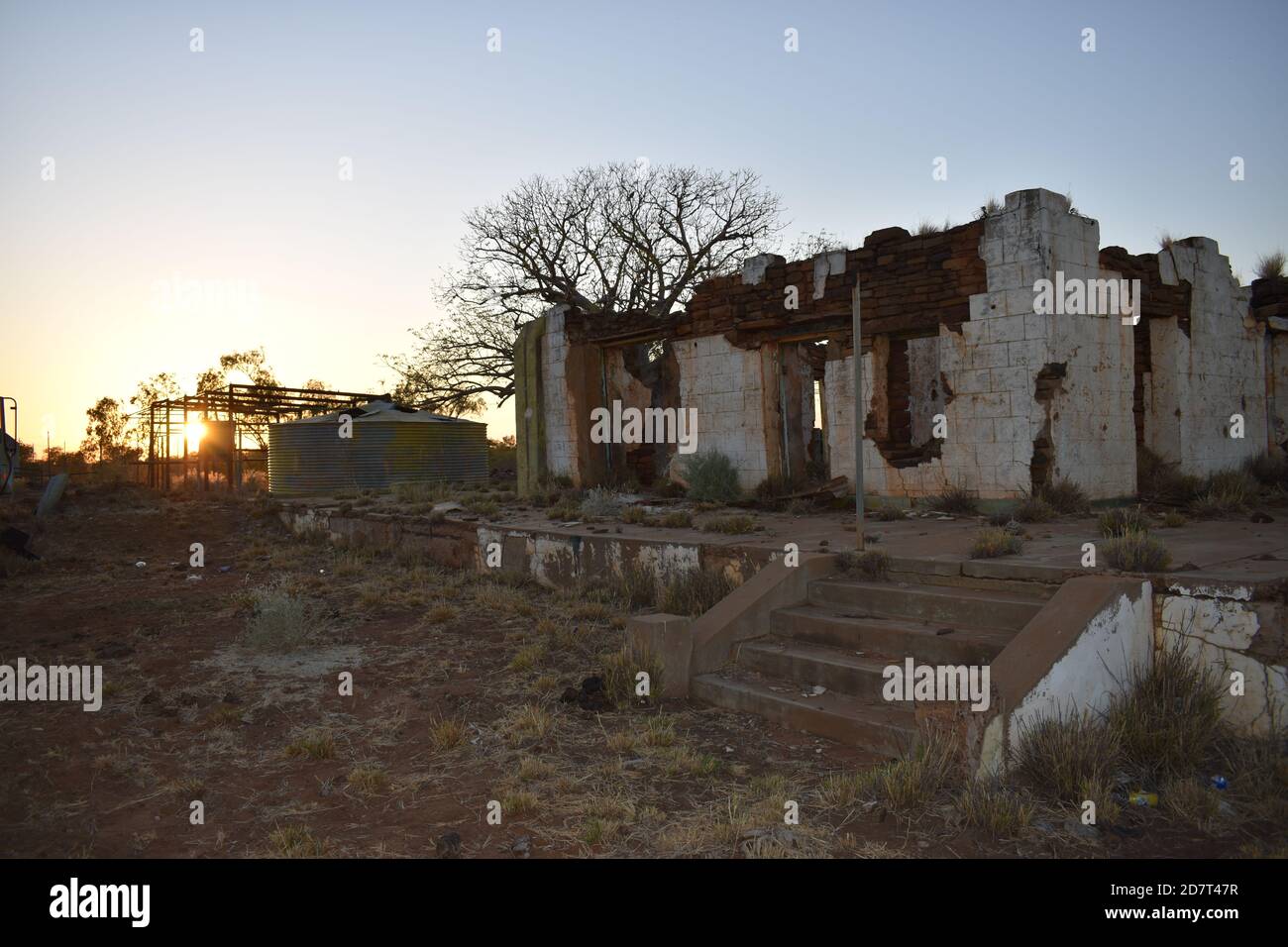 Old Noonkanbah Station Stock Photo - Alamy