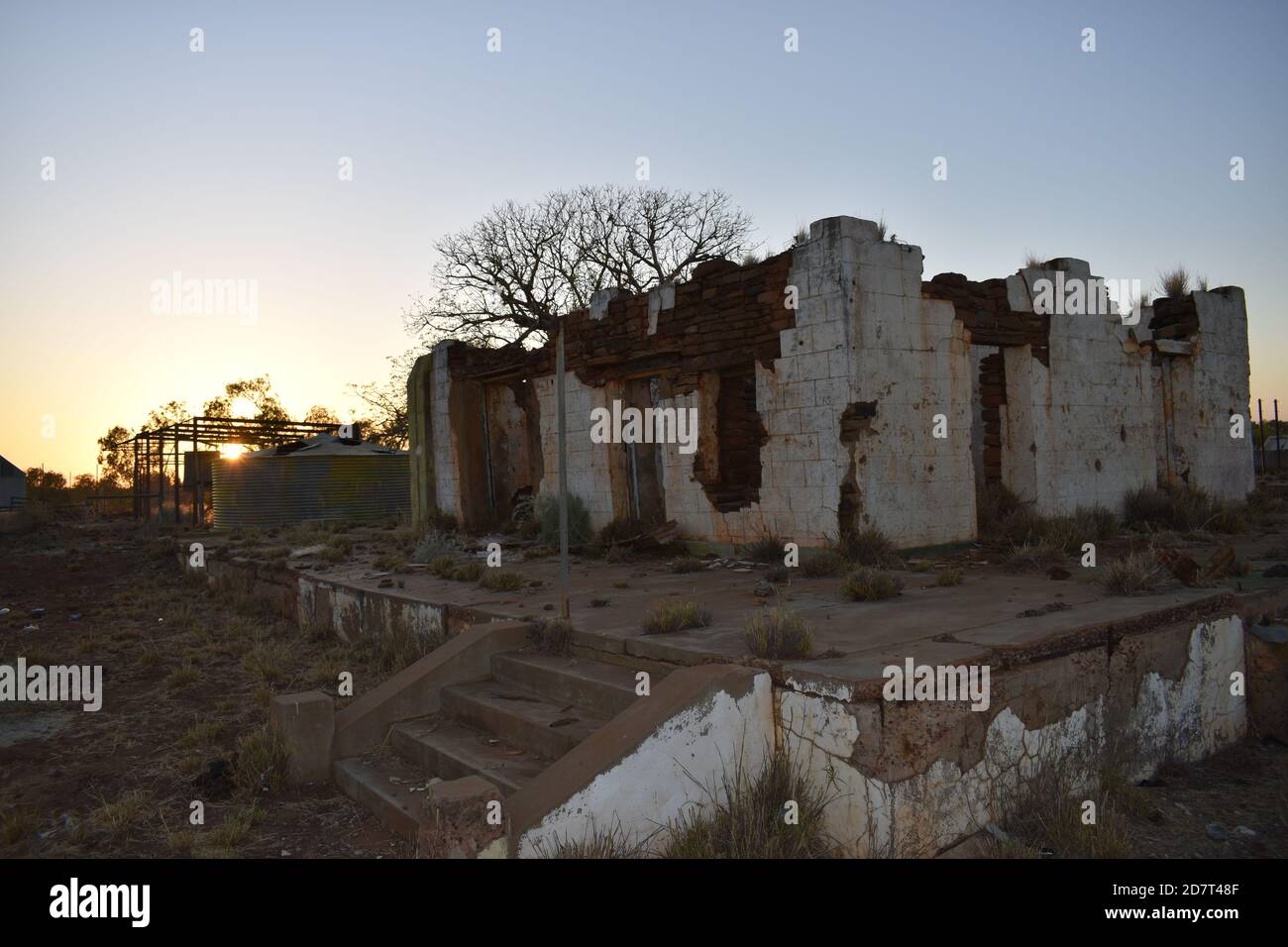 Old Noonkanbah Station Stock Photo - Alamy