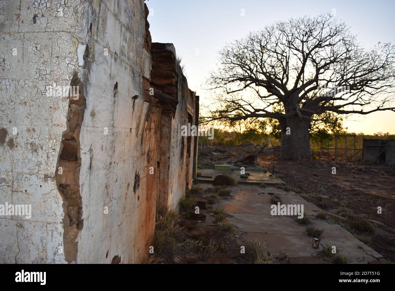 Old Noonkanbah Station Stock Photo - Alamy