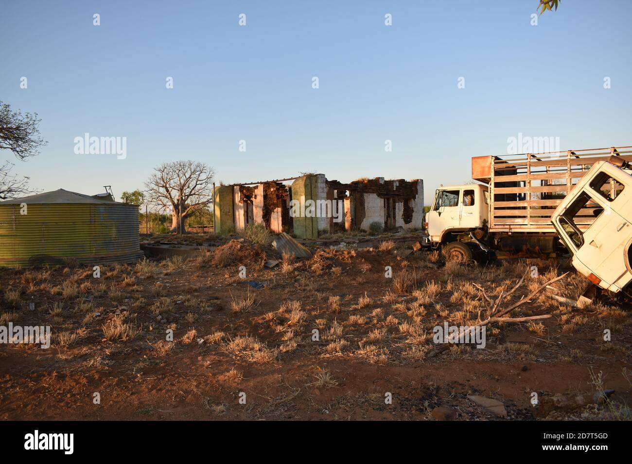 Old Noonkanbah Station Stock Photo - Alamy