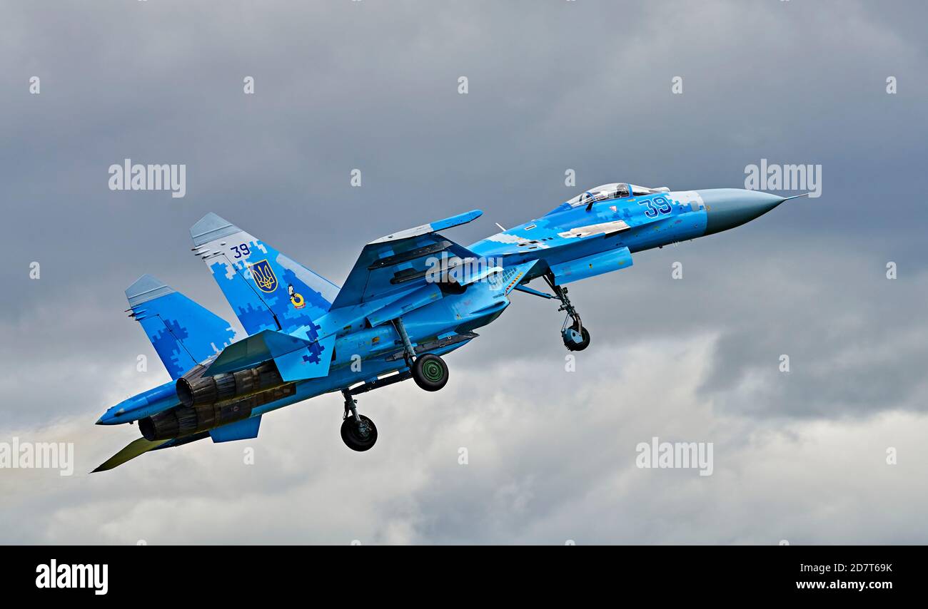 Ukrainian Air Force Sukhoi Su-27 (NATO reporting name: "Flanker ...