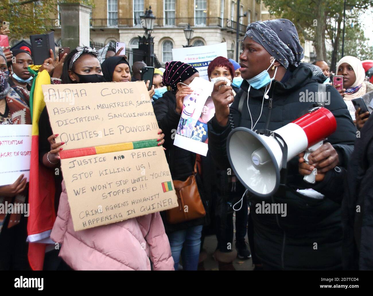 Protest crowd alpha hi-res stock photography and images - Alamy