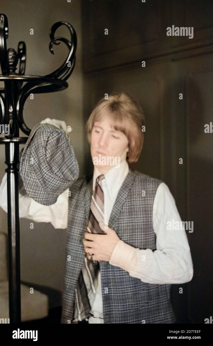 Ian Tich Amey, Gitarrist der britischen Rockgruppe "Dave Dee, Dozy ...