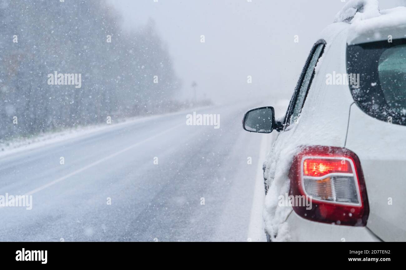 Car road europe holiday hi-res stock photography and images - Alamy