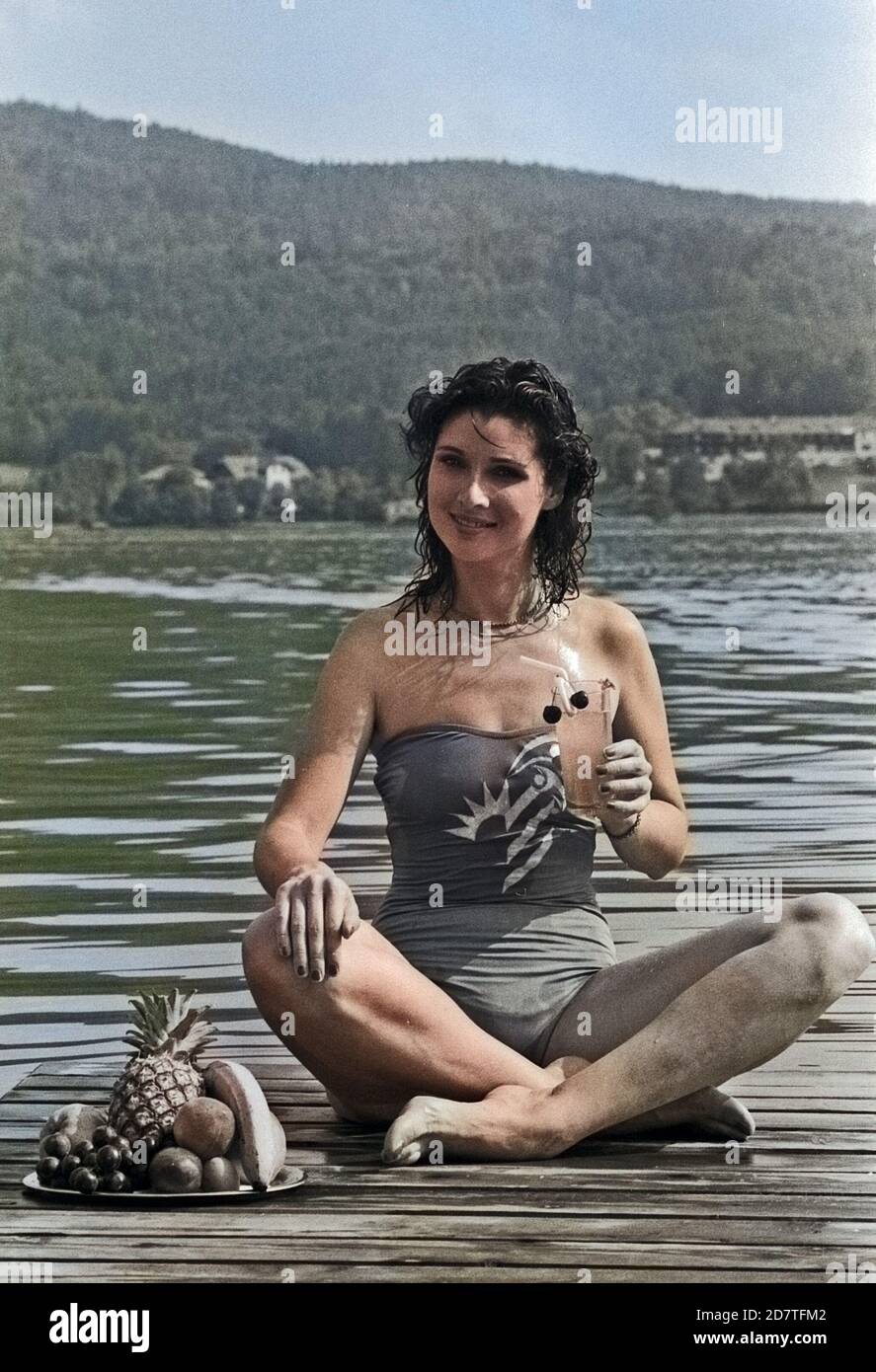 Swimsuit 1980s hi-res stock photography and images - Alamy