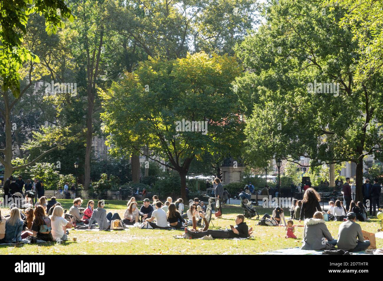 Madison Square Park is popular in summer, NYC, USA Stock Photo - Alamy