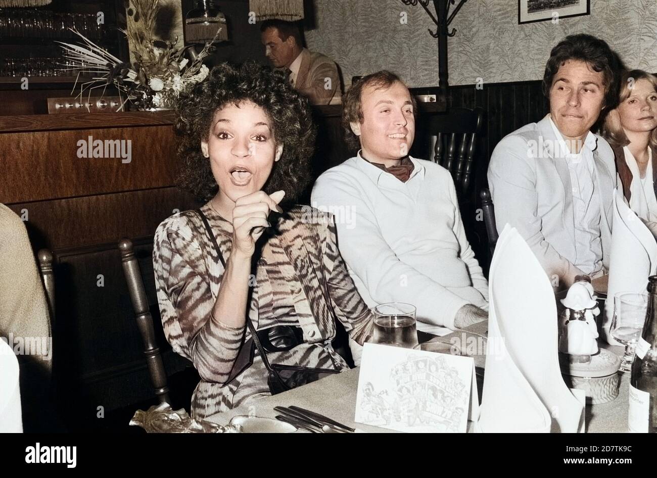 Neue revue hi-res stock photography and images - Alamy