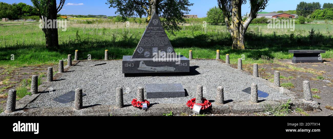The 351st, 8th USAF Airforce Memorial at Polebrook village ...