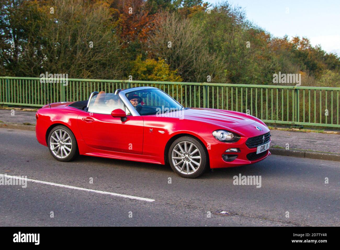 2018 RED Fiat 124 1368cc Spider Lusso Multiair roadster; Vehicular ...