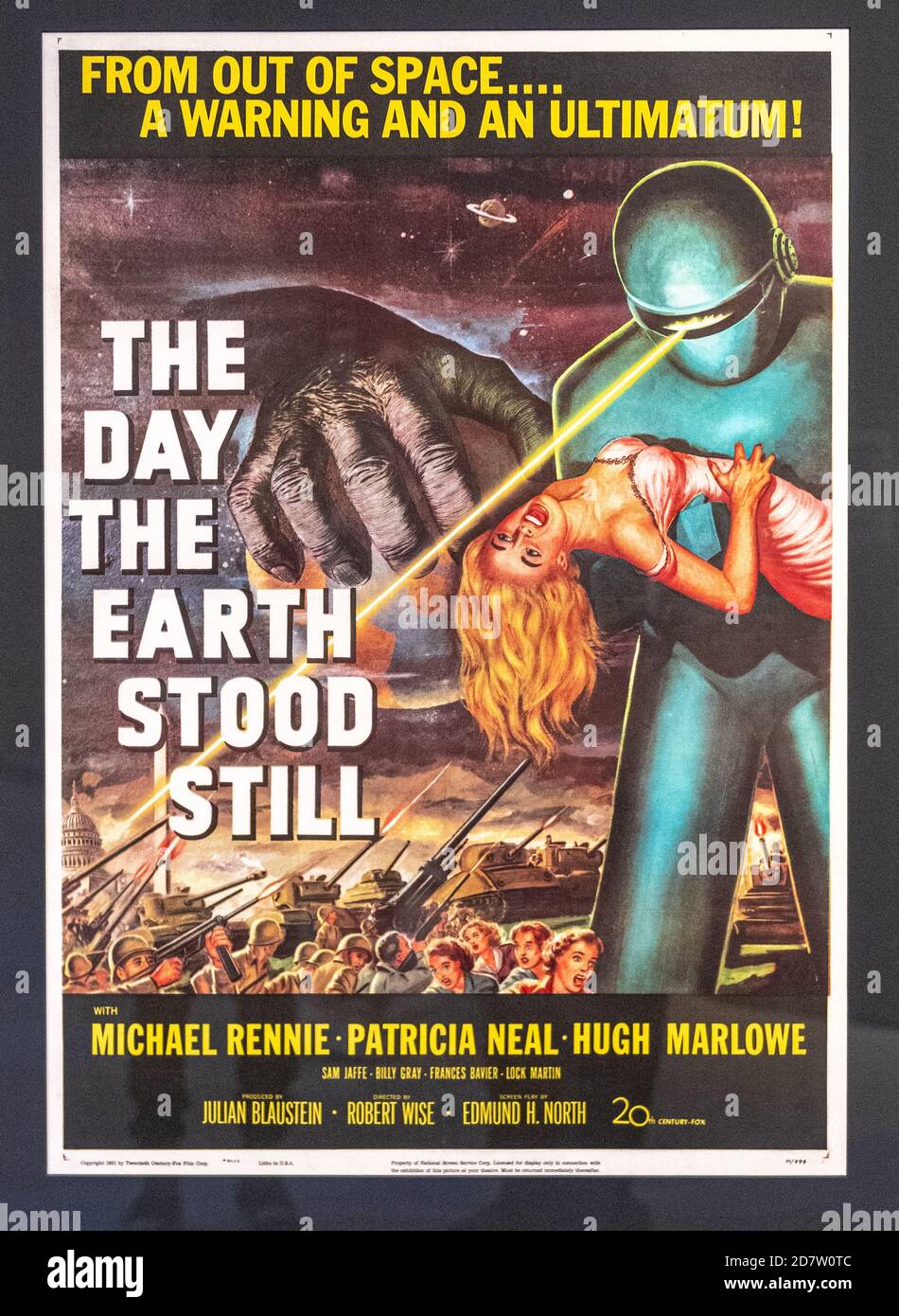 Vintage horror movie poster hi-res stock photography and images - Alamy