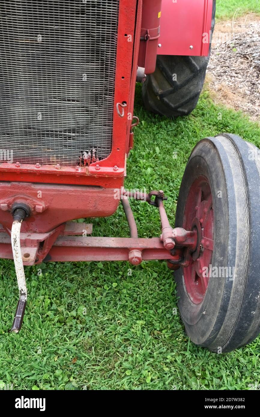 Front tyre tractor hi-res stock photography and images - Alamy