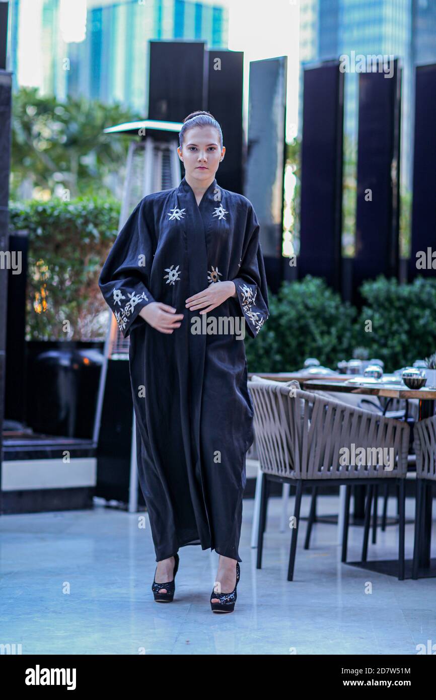 Arab Model in Arab Transitional Abaya Dress Stock Photo - Alamy
