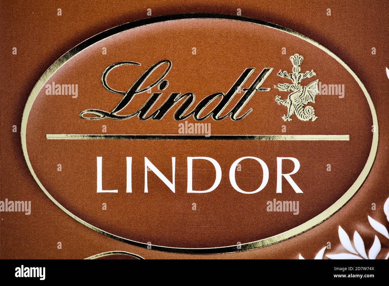 Lindt Lindor Hazelnut Truffles Stock Photo - Alamy