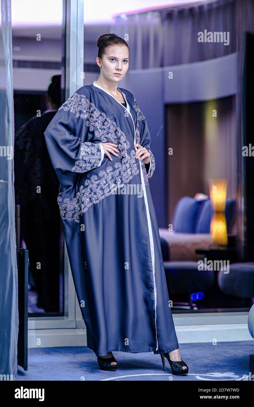 Arab Model in Arab Transitional Abaya Dress Stock Photo - Alamy