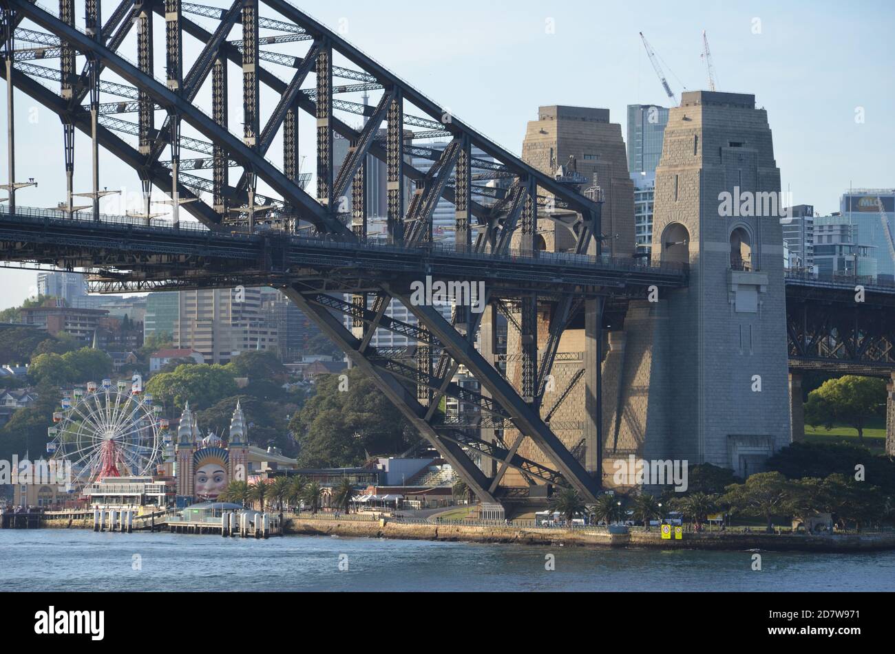 Luna Park behind the Harbour Bridge, Sydney, NSW Stock Photo - Alamy