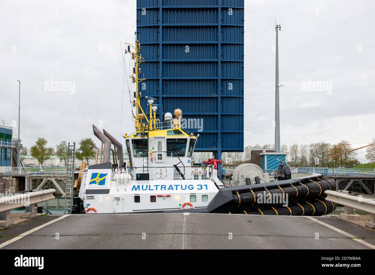 Lmc ums ep fire fighting hi-res stock photography and images - Alamy