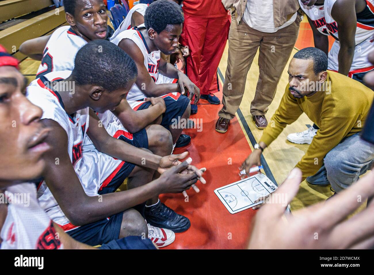 Timeout hi-res stock photography and images - Alamy