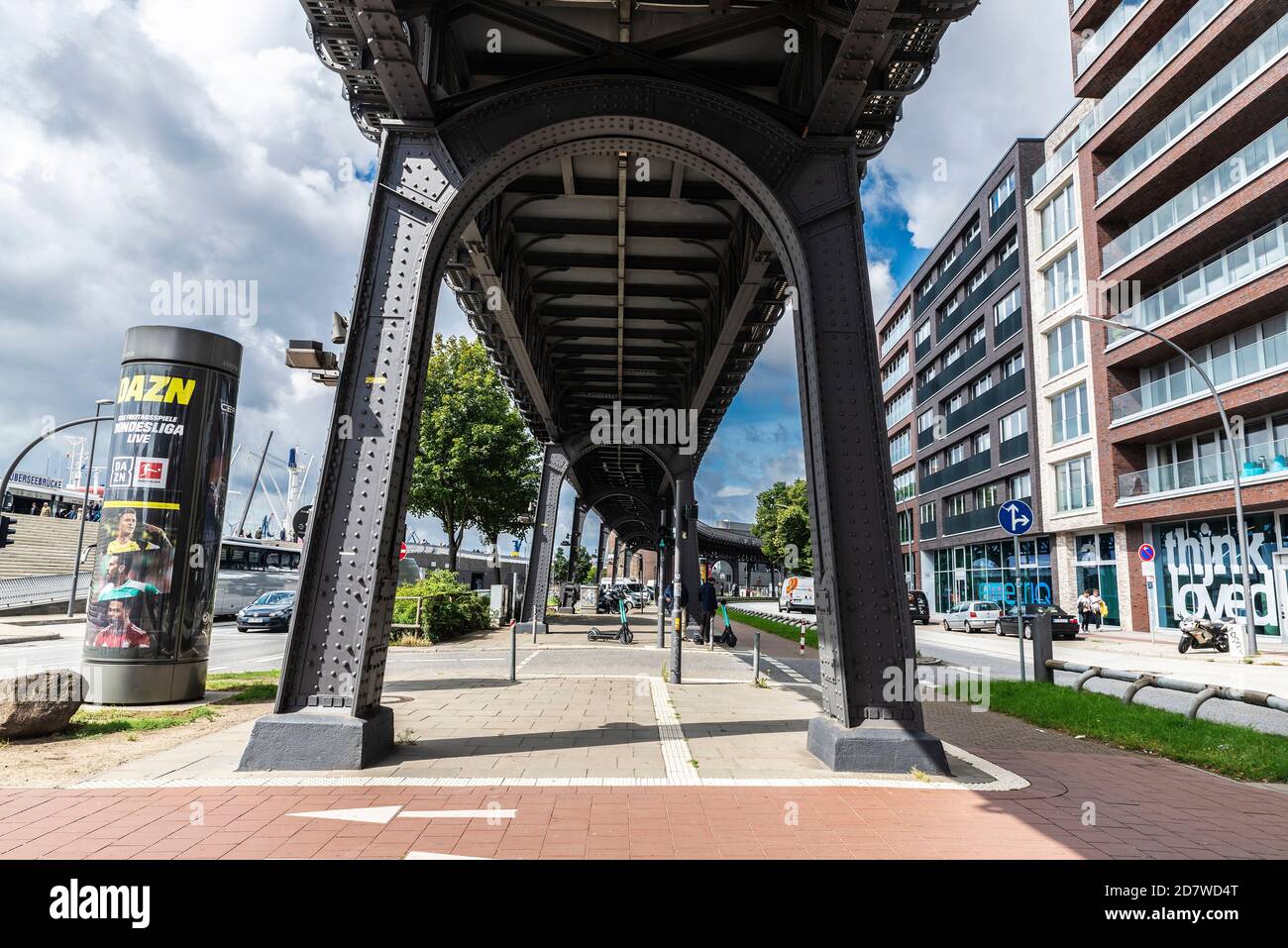 Hambur street hi-res stock photography and images - Alamy