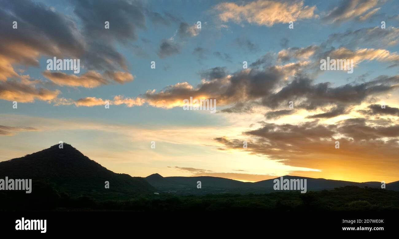 Mesmerizing view purple sunrise hi-res stock photography and images - Alamy