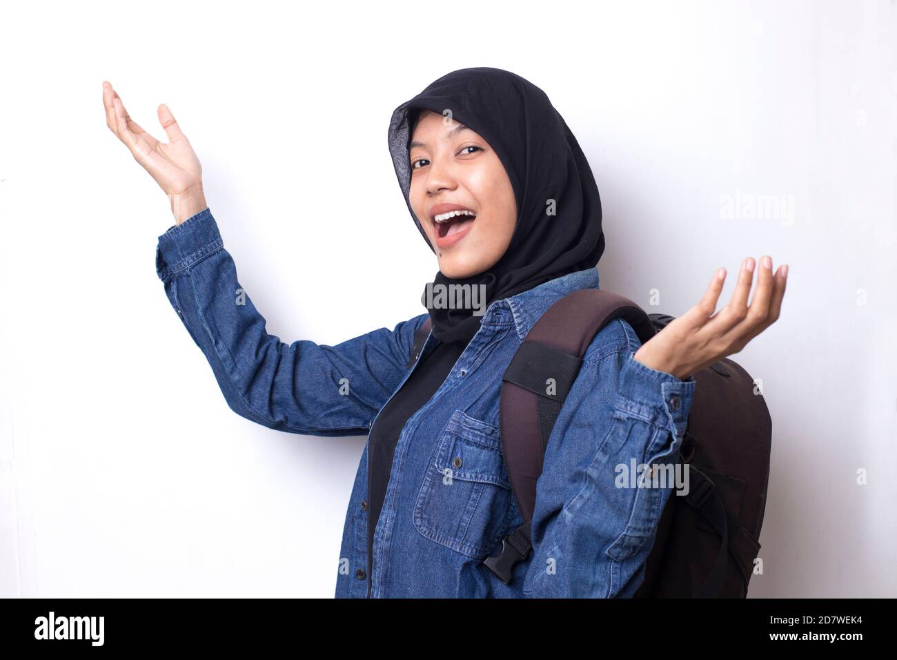 Asian muslim woman hijab backpacker isolated on white background Stock ...