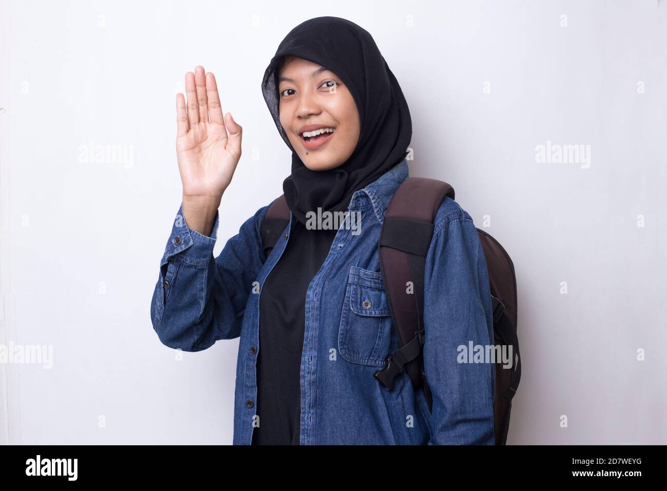 Asian muslim woman hijab backpacker isolated on white background Stock ...