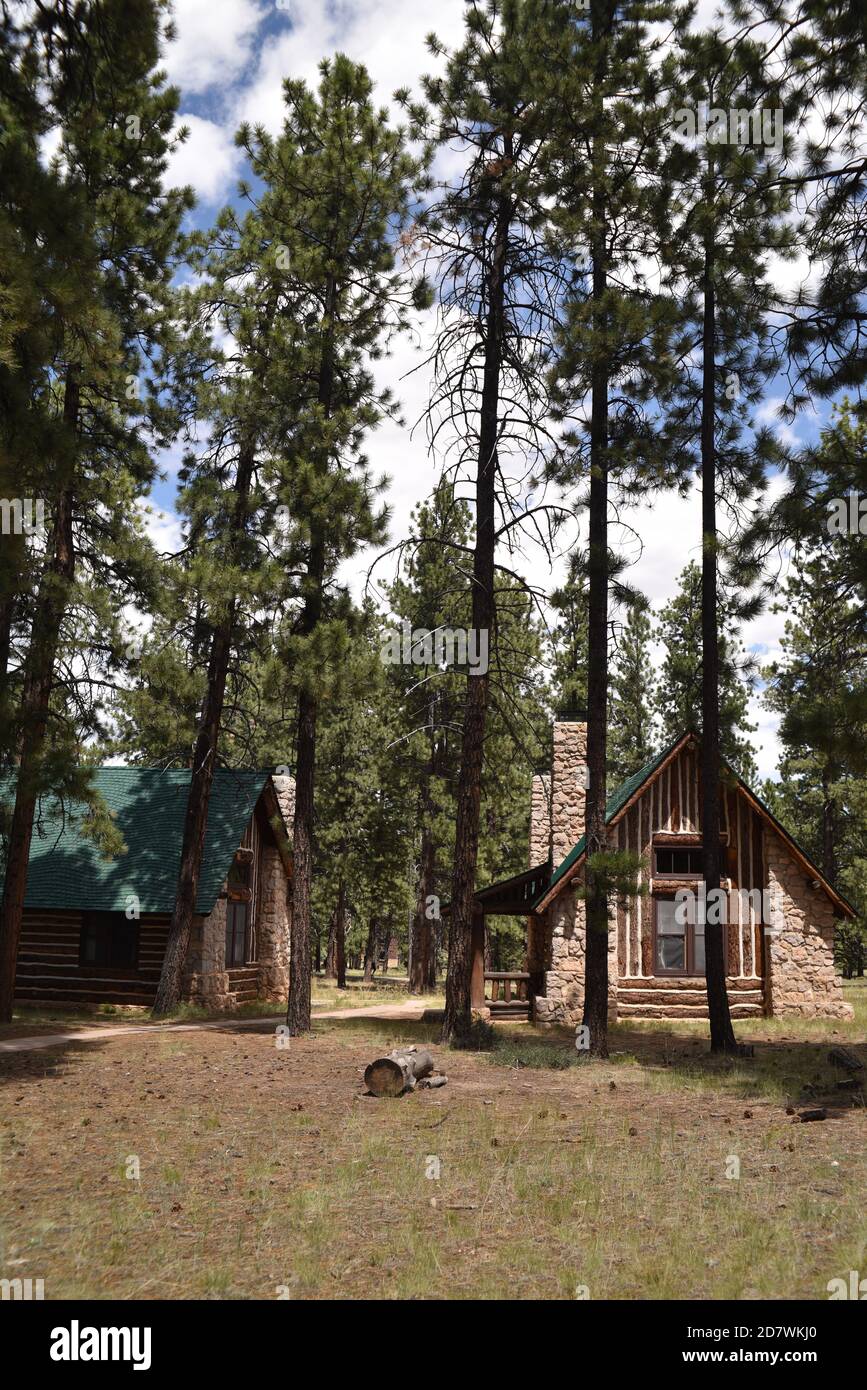 Bryce canyon national park cabins hi-res stock photography and images ...