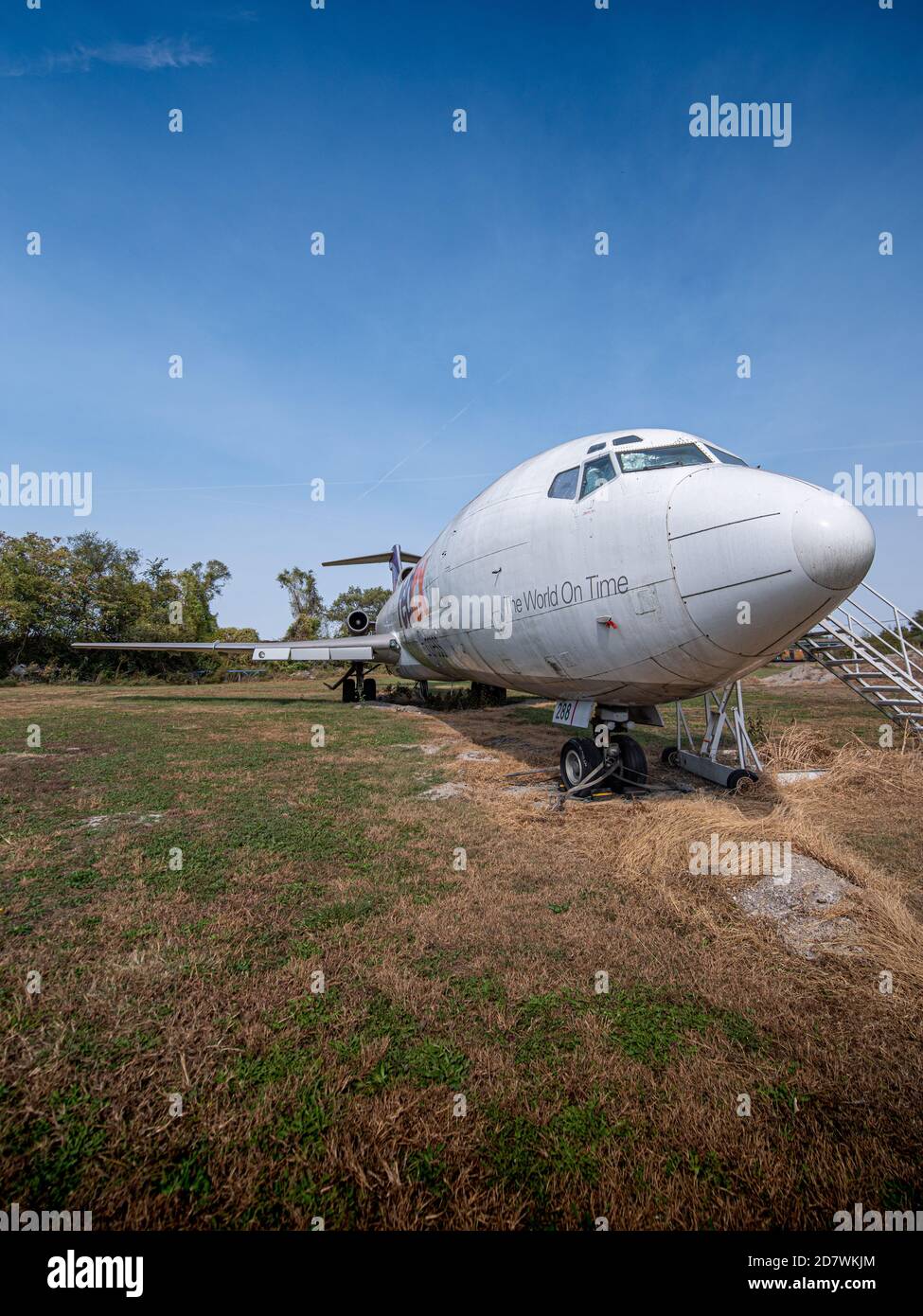 Boeing 727 cockpit hi-res stock photography and images - Alamy
