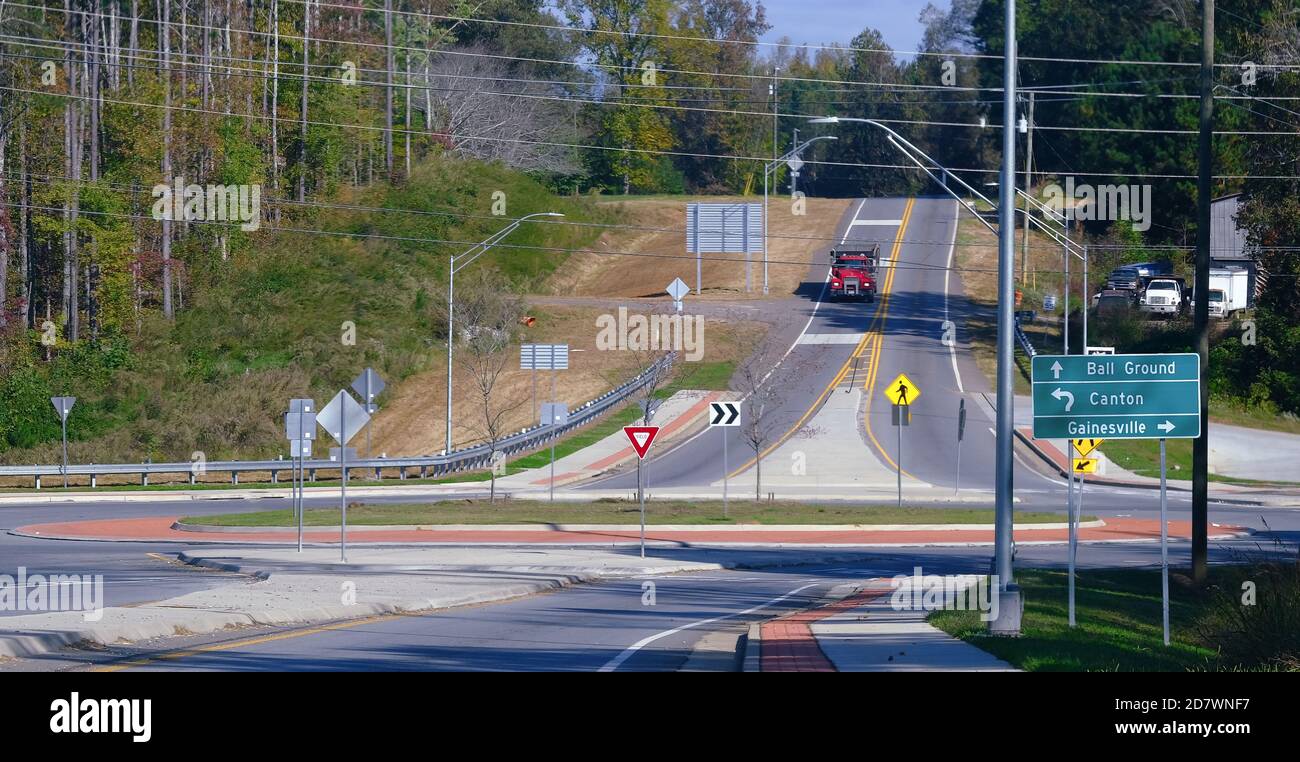 Approach to Roundabout Stock Photo - Alamy