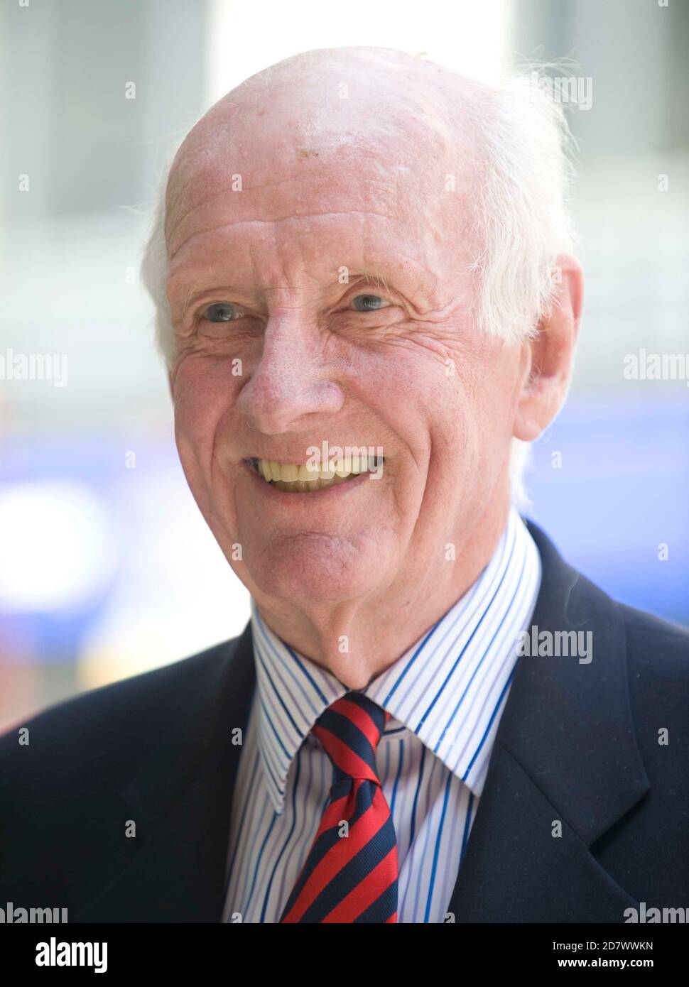 Television presenter frank bough hi-res stock photography and images ...