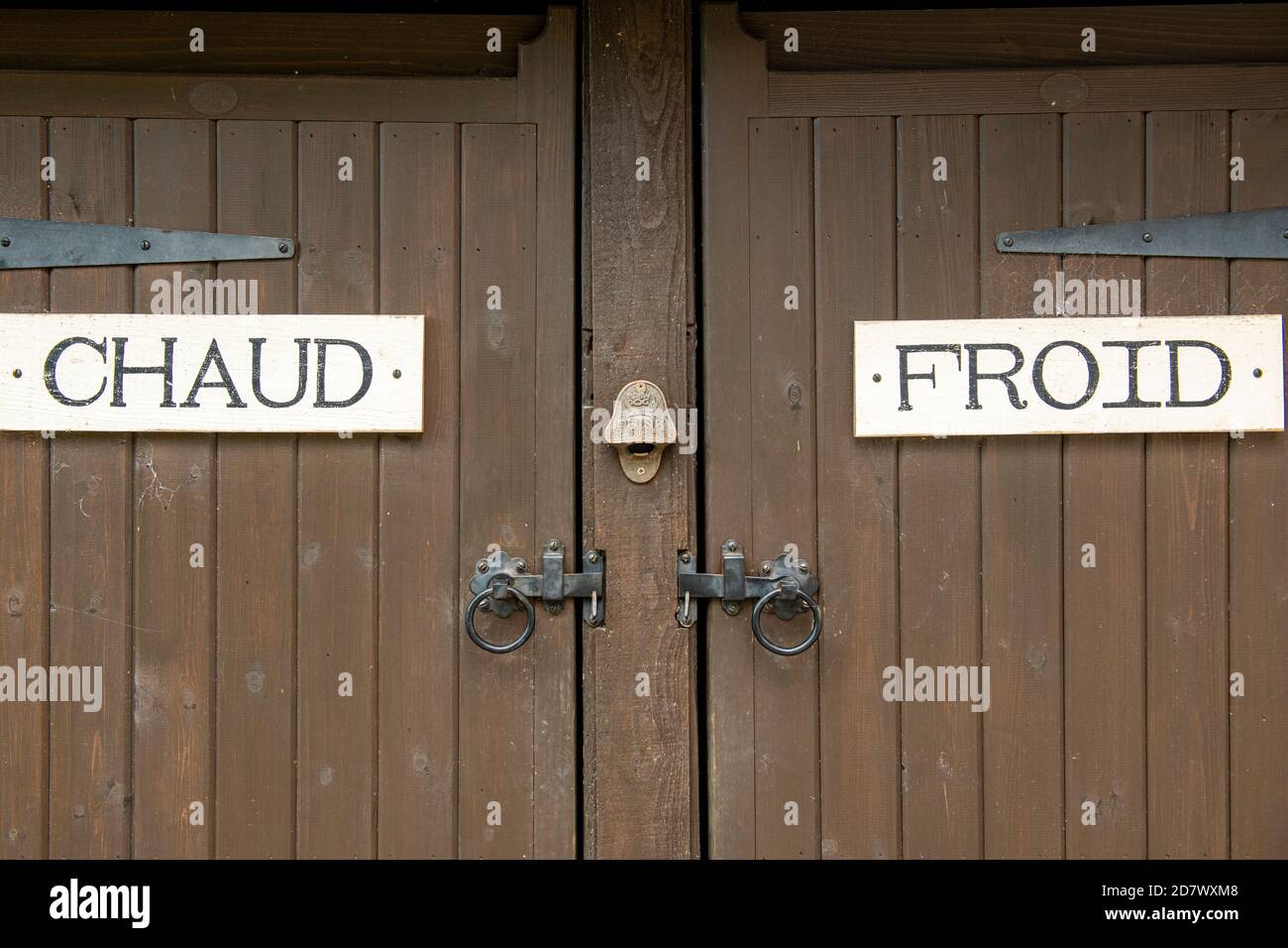 Froid hi-res stock photography and images - Alamy
