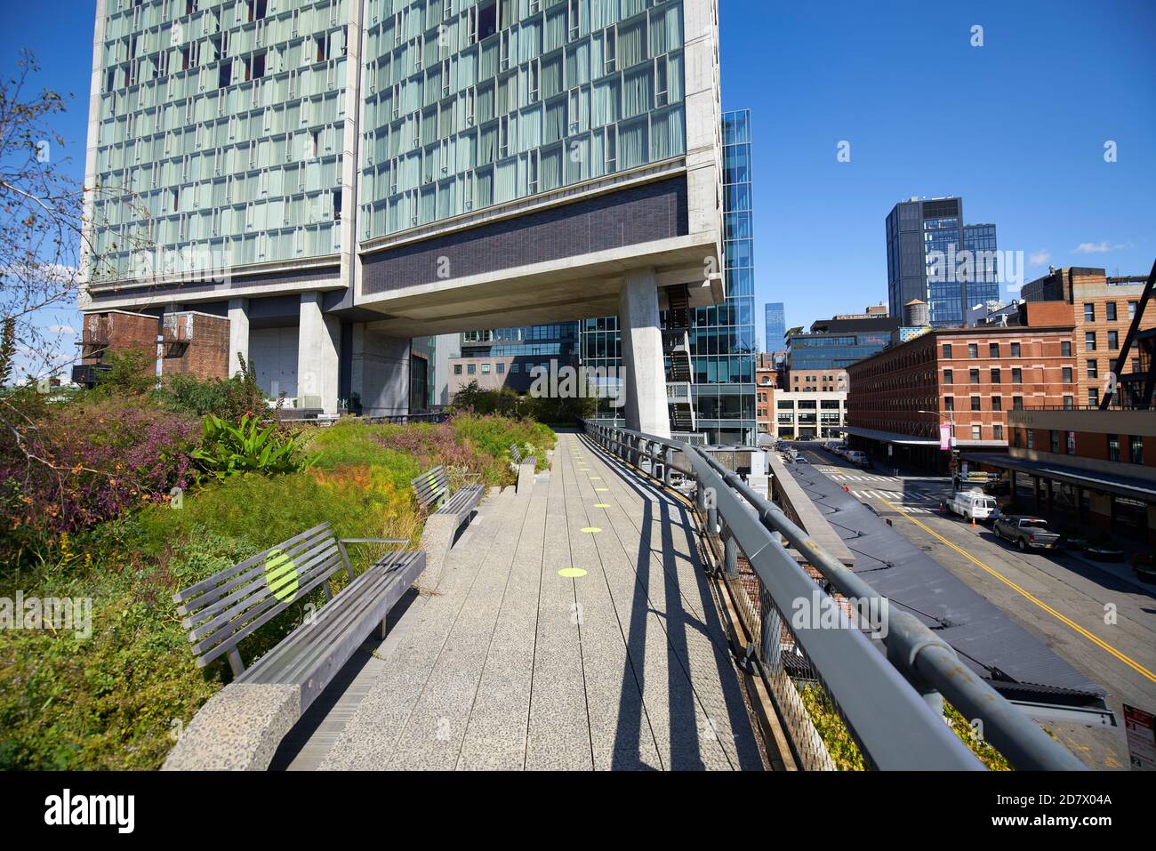 Elevated Pedestrian Walkway High Resolution Stock Photography and ...