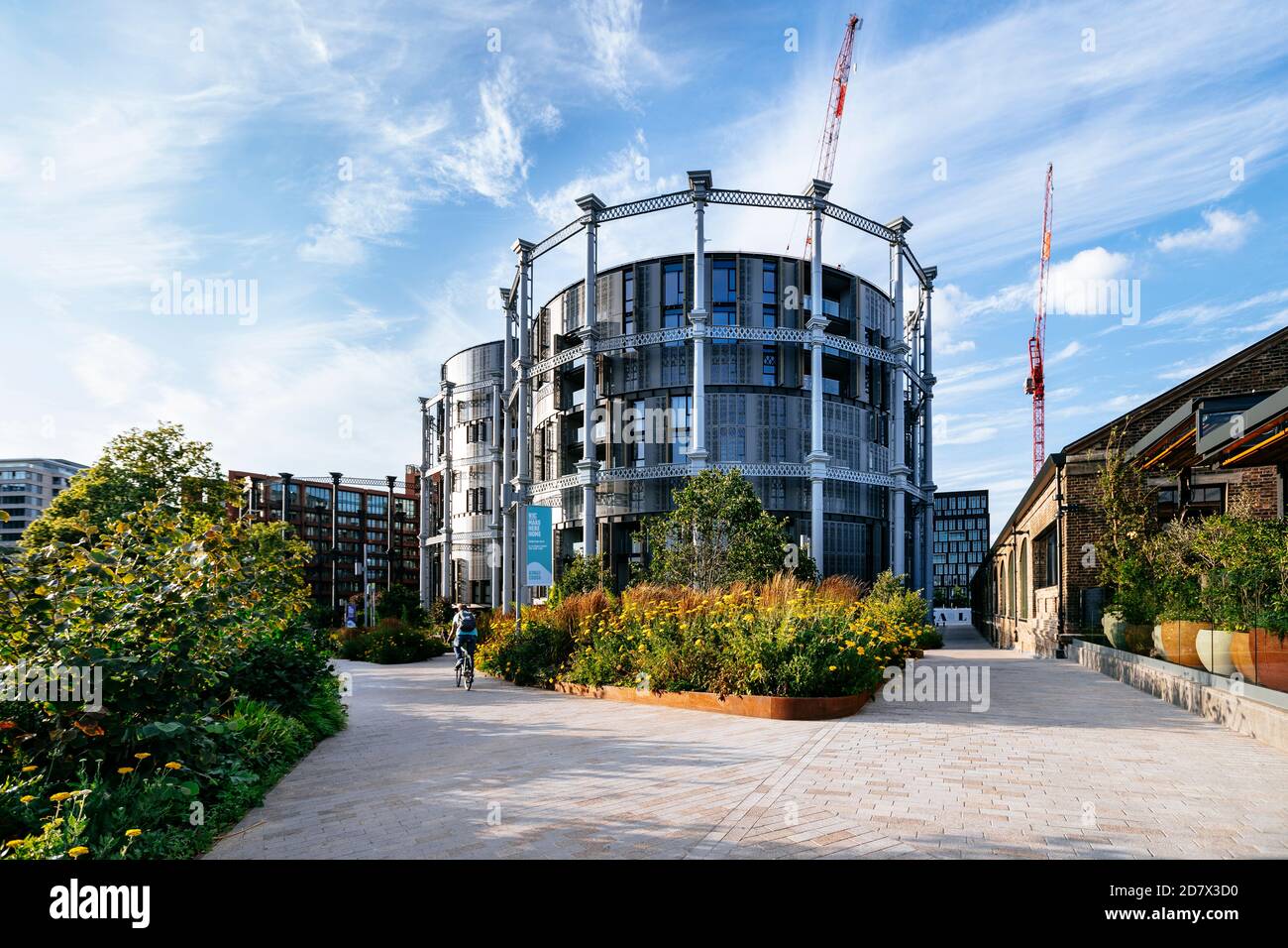 Frontshop design hi-res stock photography and images - Alamy