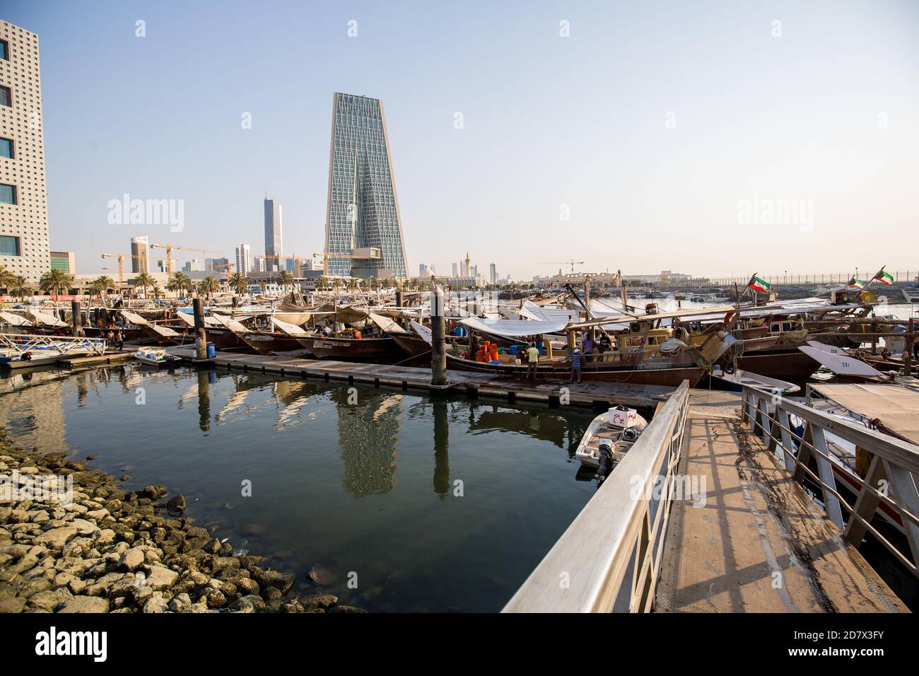 Kuwait fish market hi-res stock photography and images - Alamy