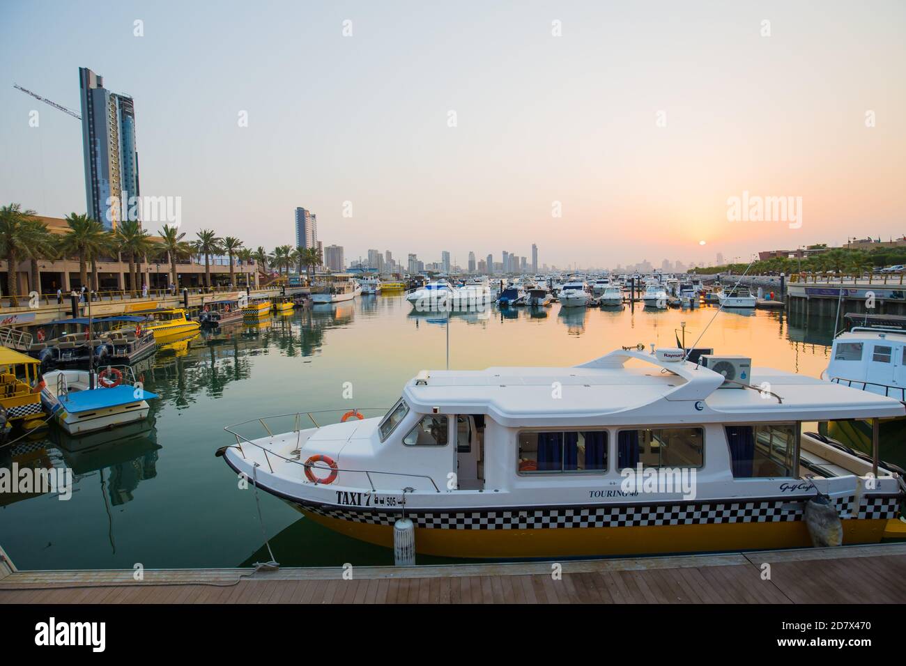 KUWAIT, - August 03, 2017: Marina Crescent kuwait, sunset Stock Photo ...
