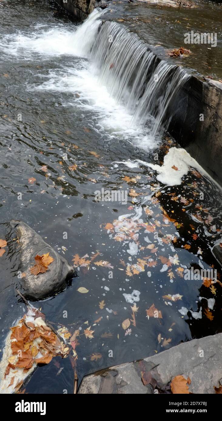 Catskill mountains and esopus river hi-res stock photography and images ...