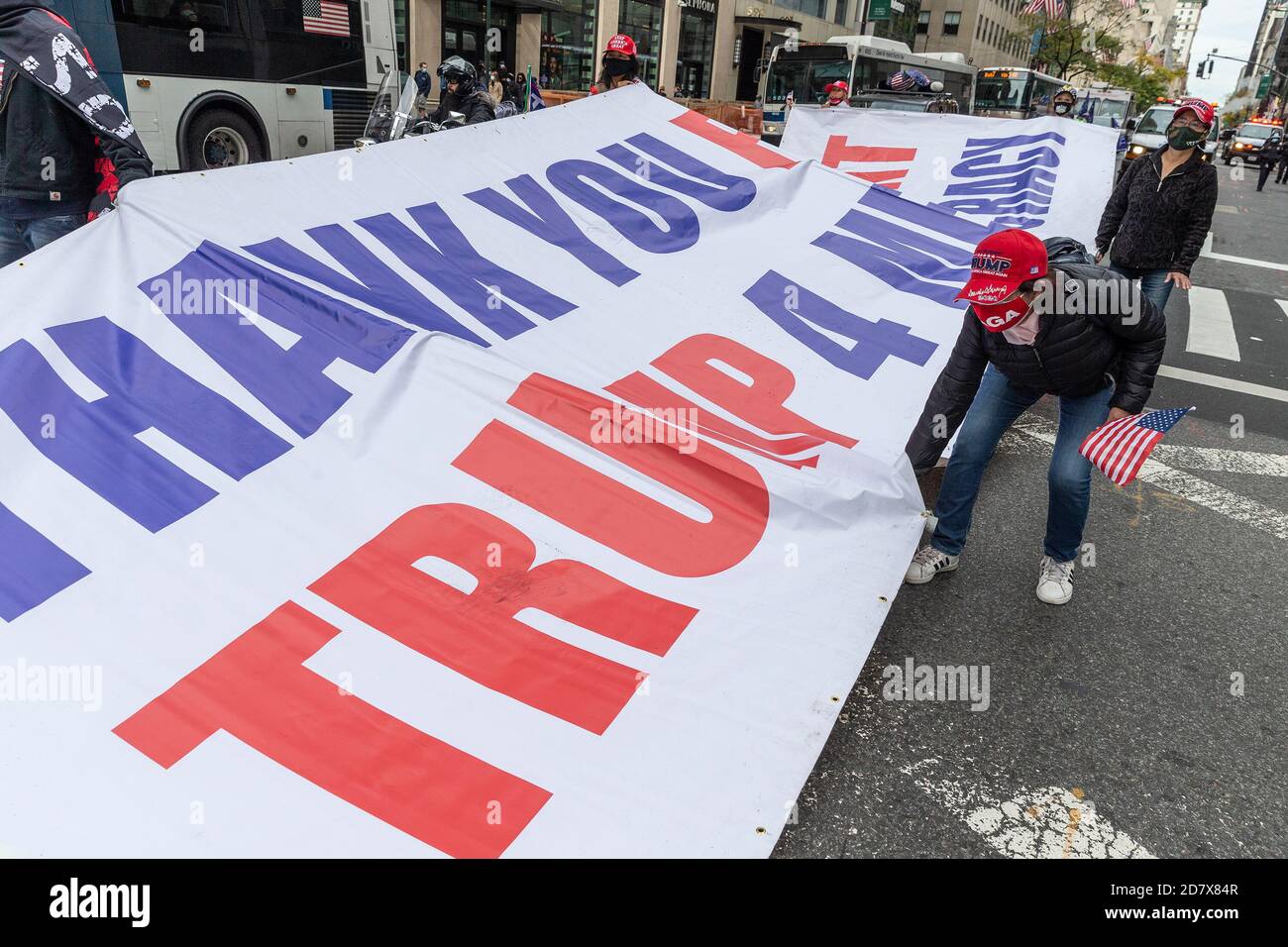 New York, United States. 25th Oct, 2020. Pro President Trump re ...