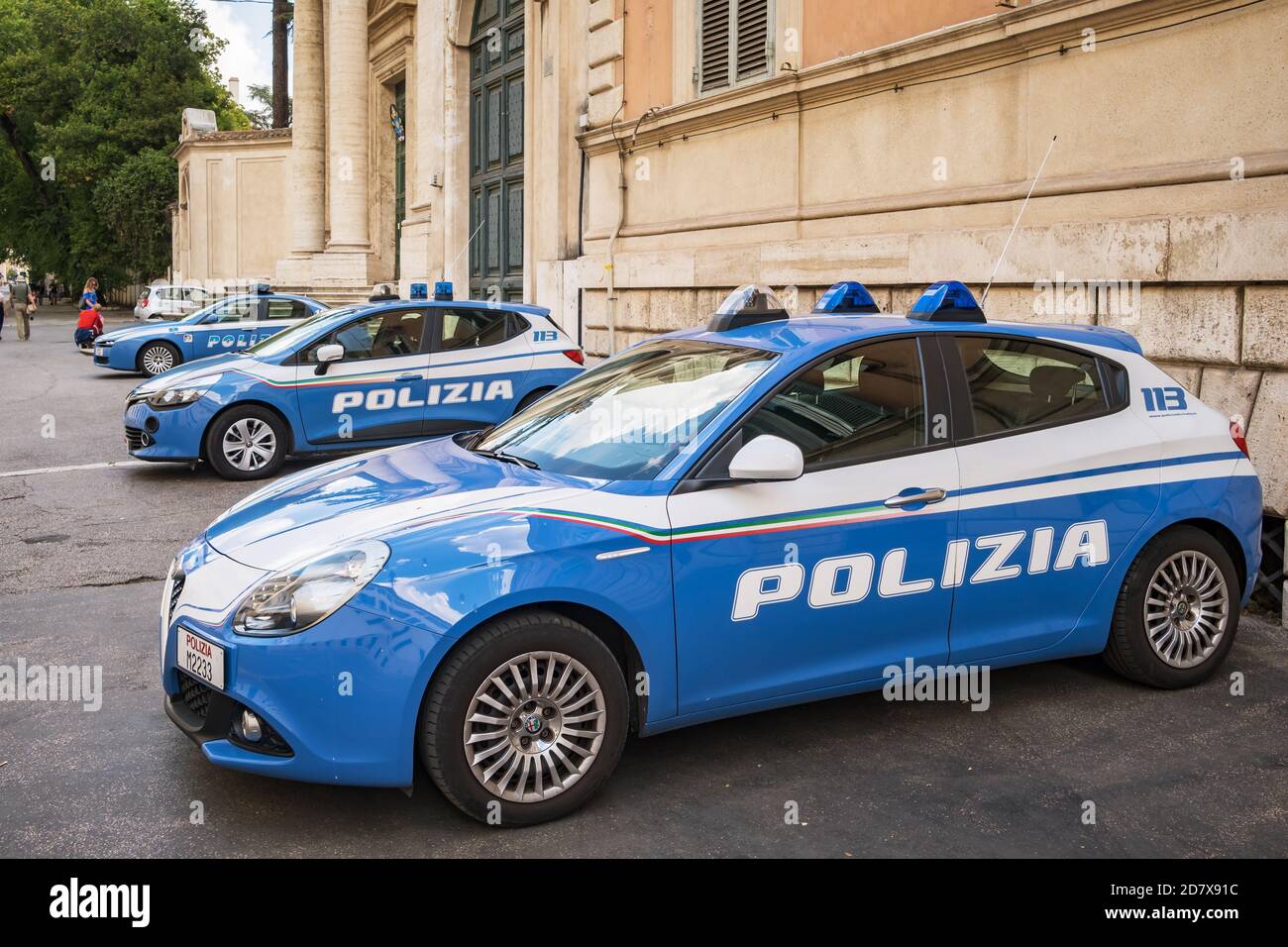 Italian polizia vehicle hi-res stock photography and images - Alamy