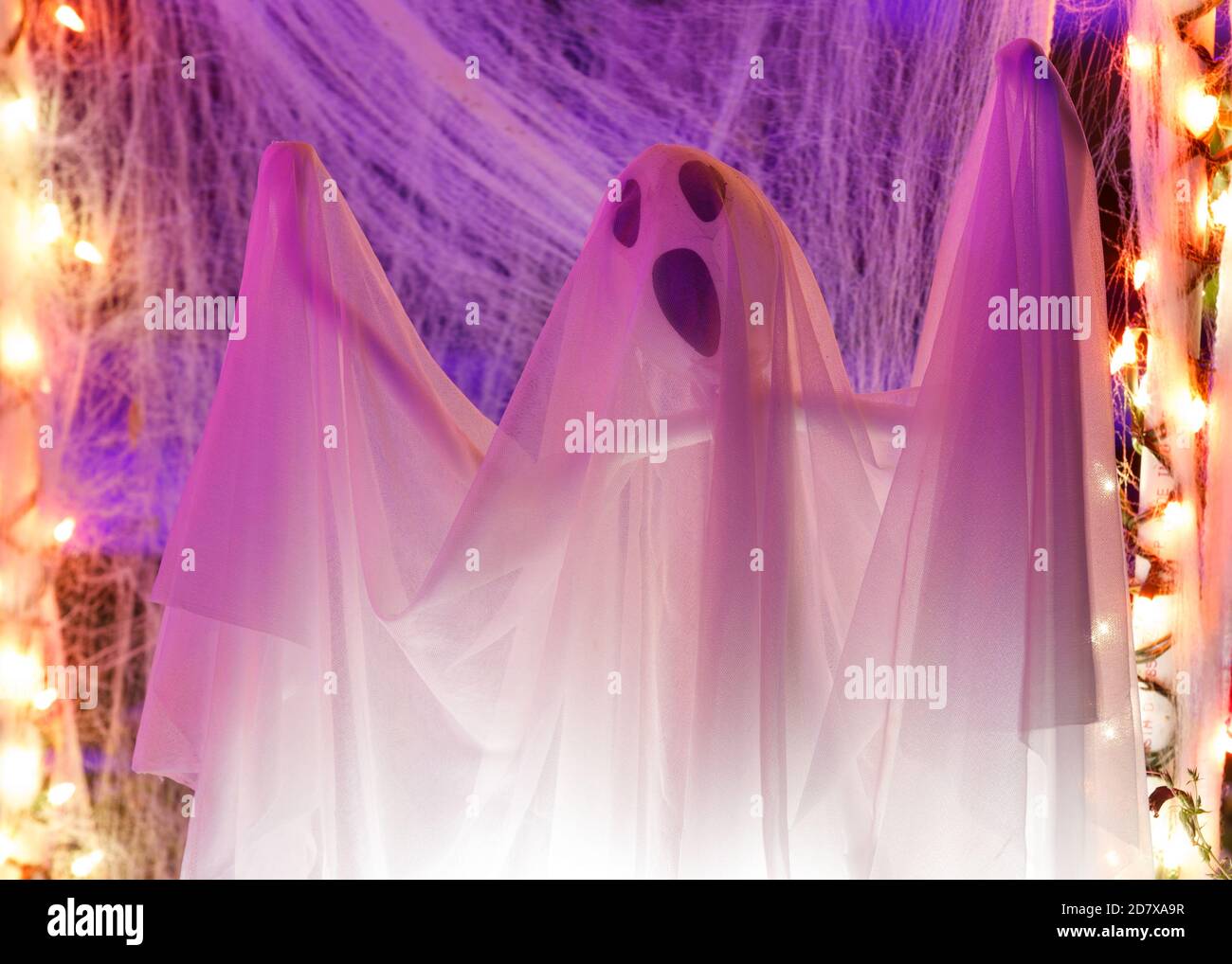Scream Ghost Halloween Night Decoration Stock Photo - Alamy