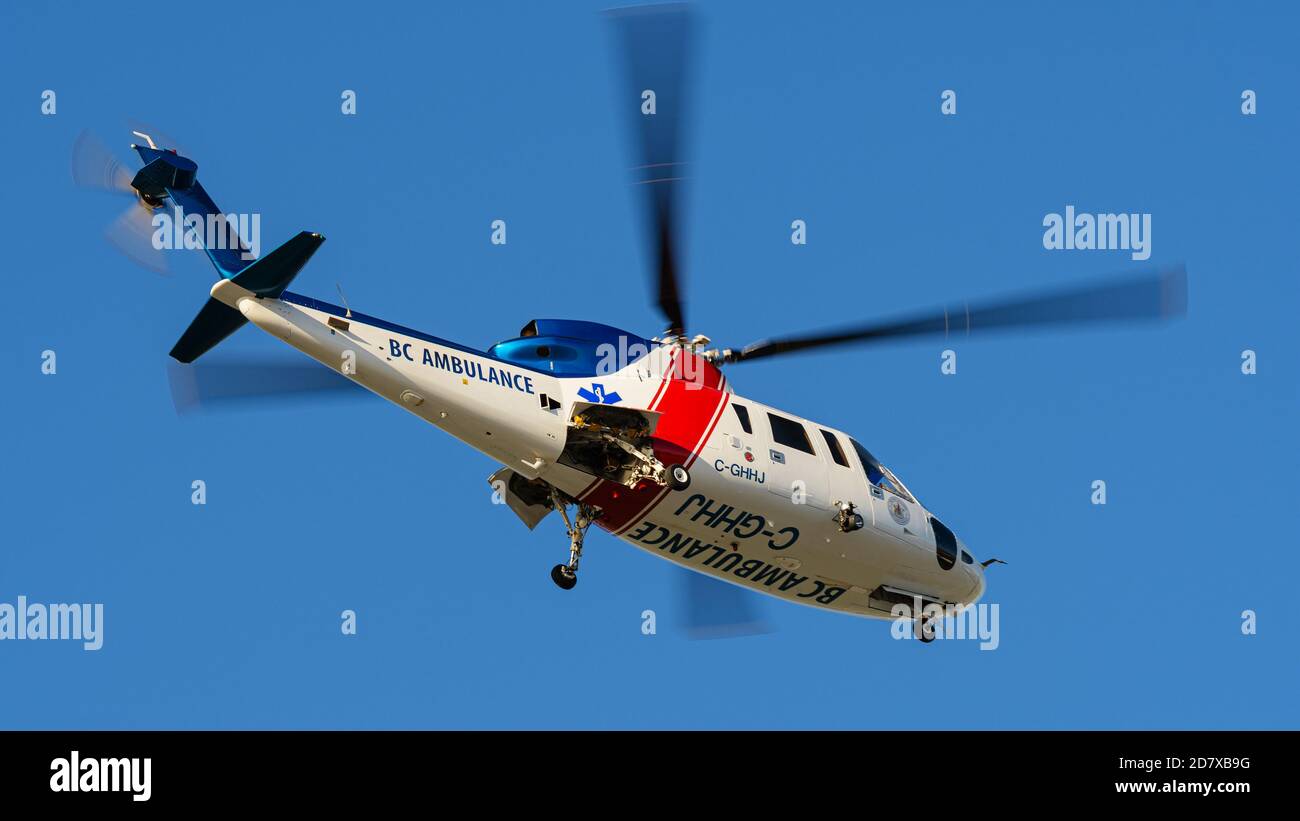 Sikorsky s76 helicopter hi-res stock photography and images - Alamy