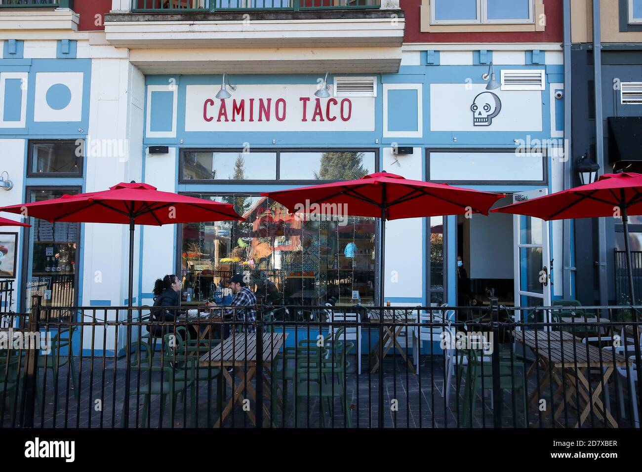 Taco mountain hi-res stock photography and images - Alamy