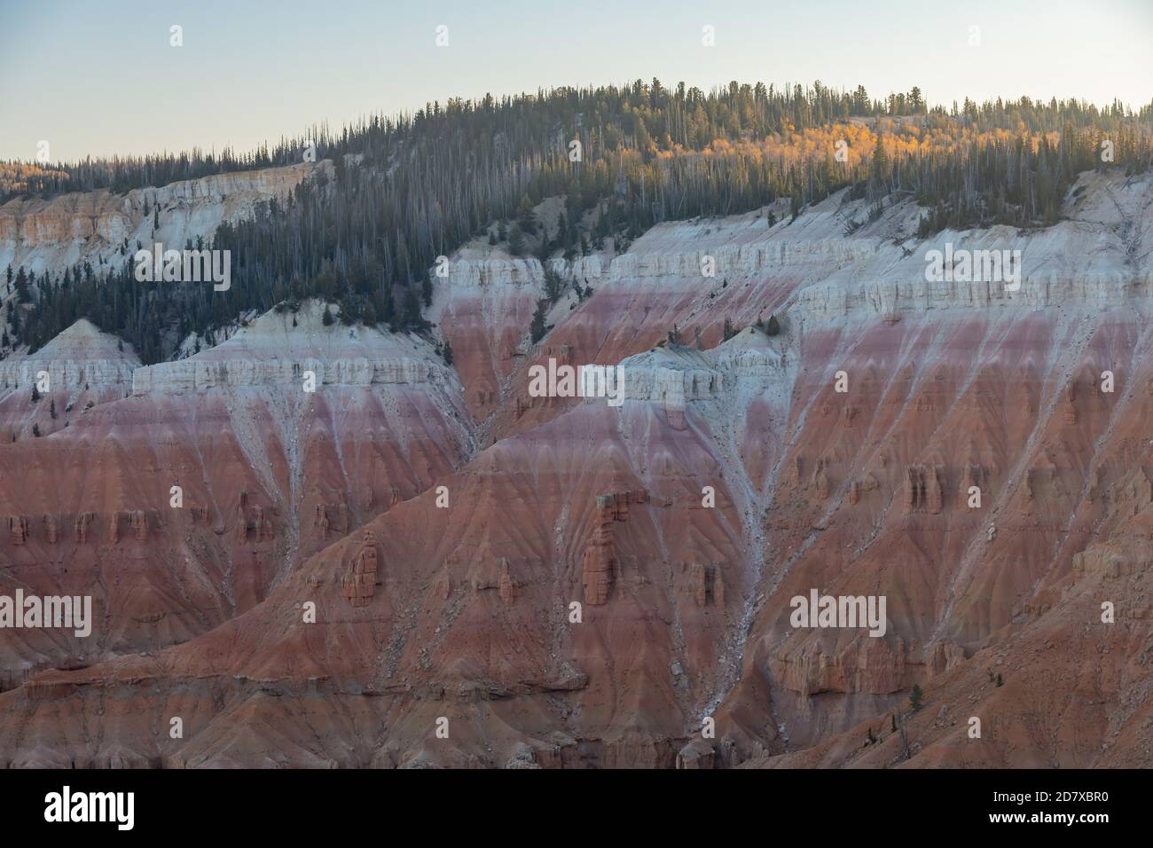 Beautiful sunrise landscape from the Point Supreme Overlook at Cedar ...