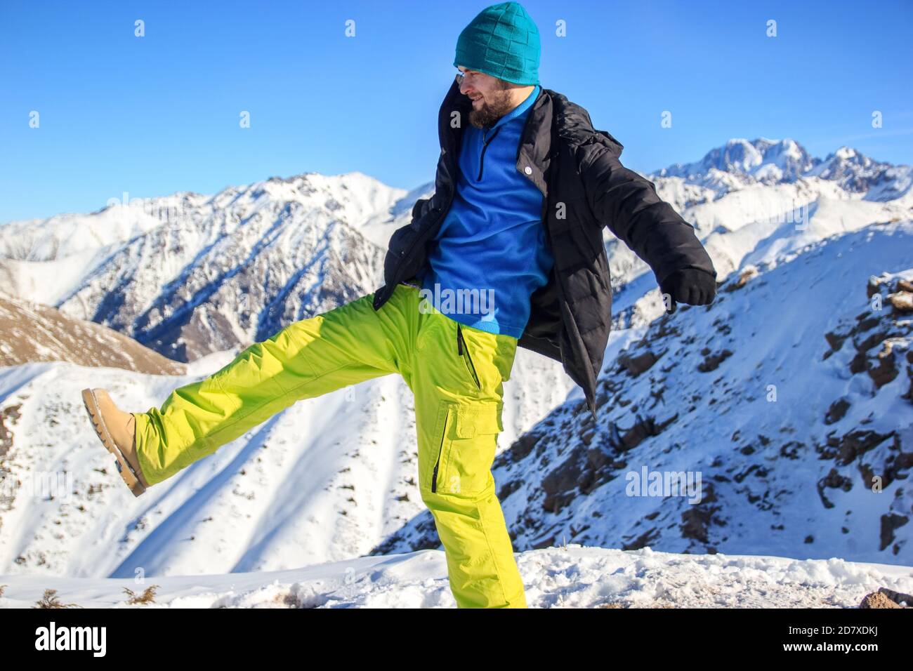 Man with beard and hat hi-res stock photography and images - Alamy