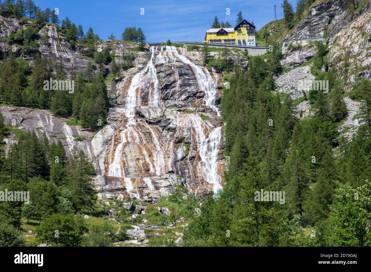 Toce waterfall italy hi-res stock photography and images - Alamy