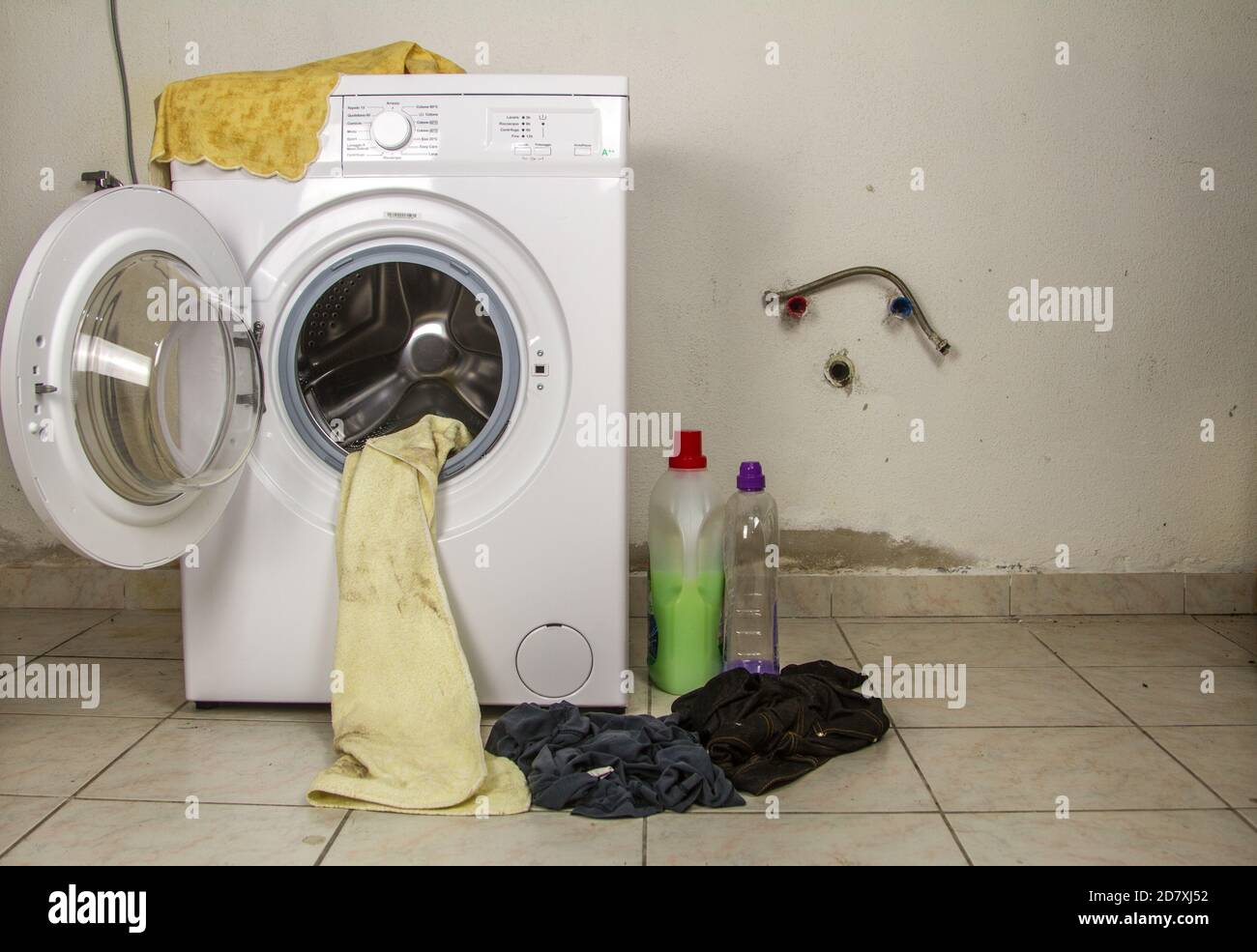 Put into operation hi-res stock photography and images - Alamy