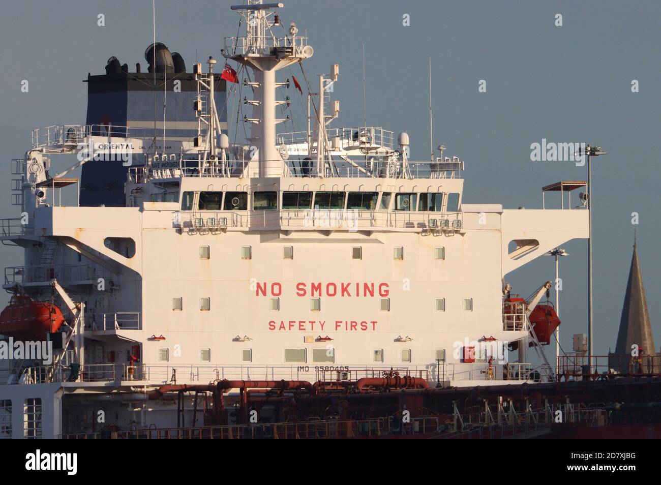 Nave andromeda ship hi-res stock photography and images - Alamy
